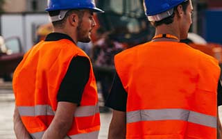 Custom Construction Apparel and Construction Workwear Clothing
